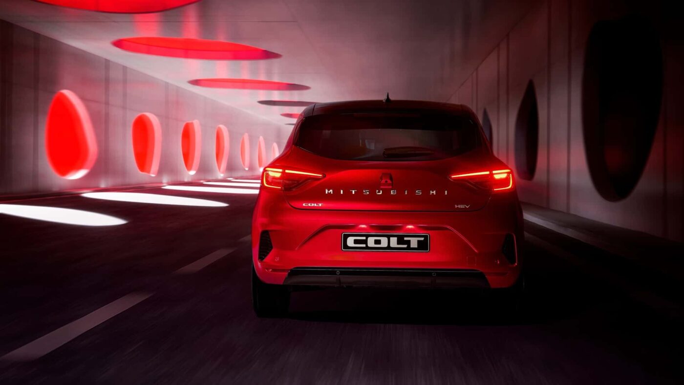 Mitsubishi Colt (2024): Ajustes únicos, mas um carro muito familiar ...